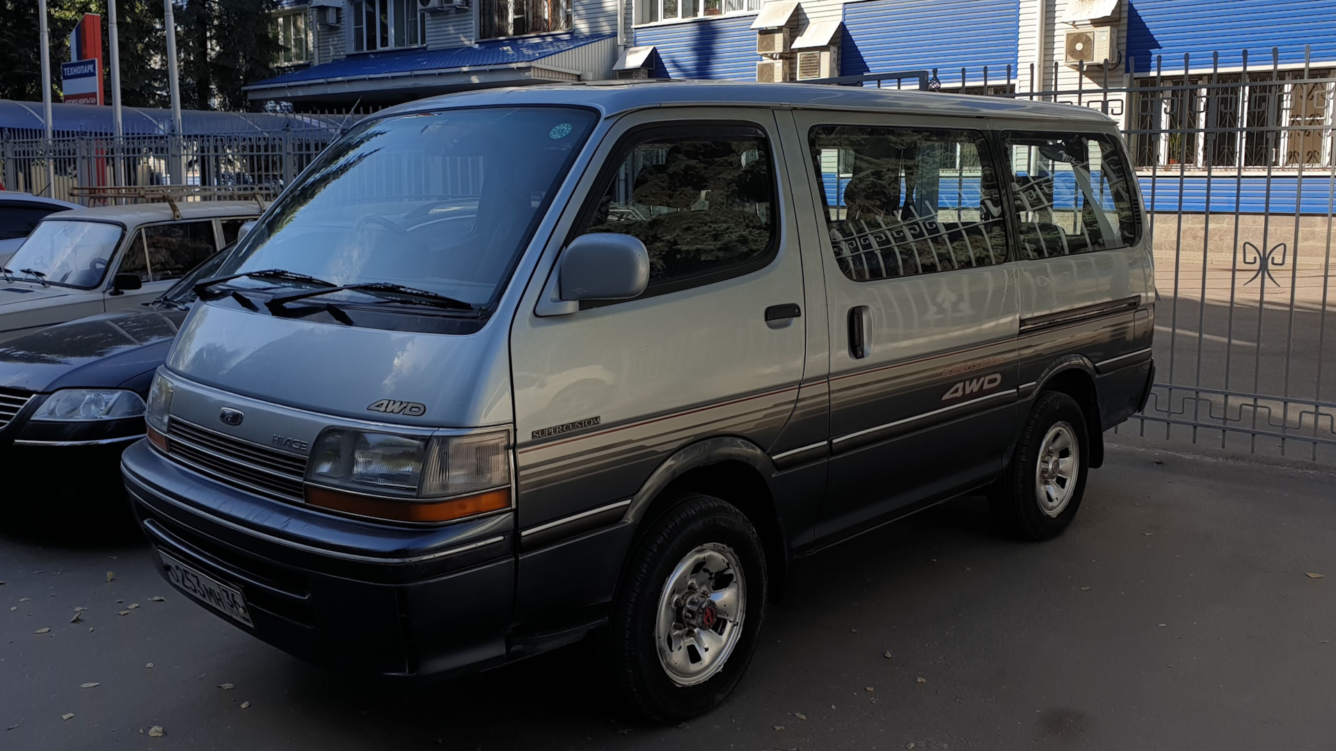 Toyota HiAce (H100) 3.0 дизельный 1993 | на DRIVE2