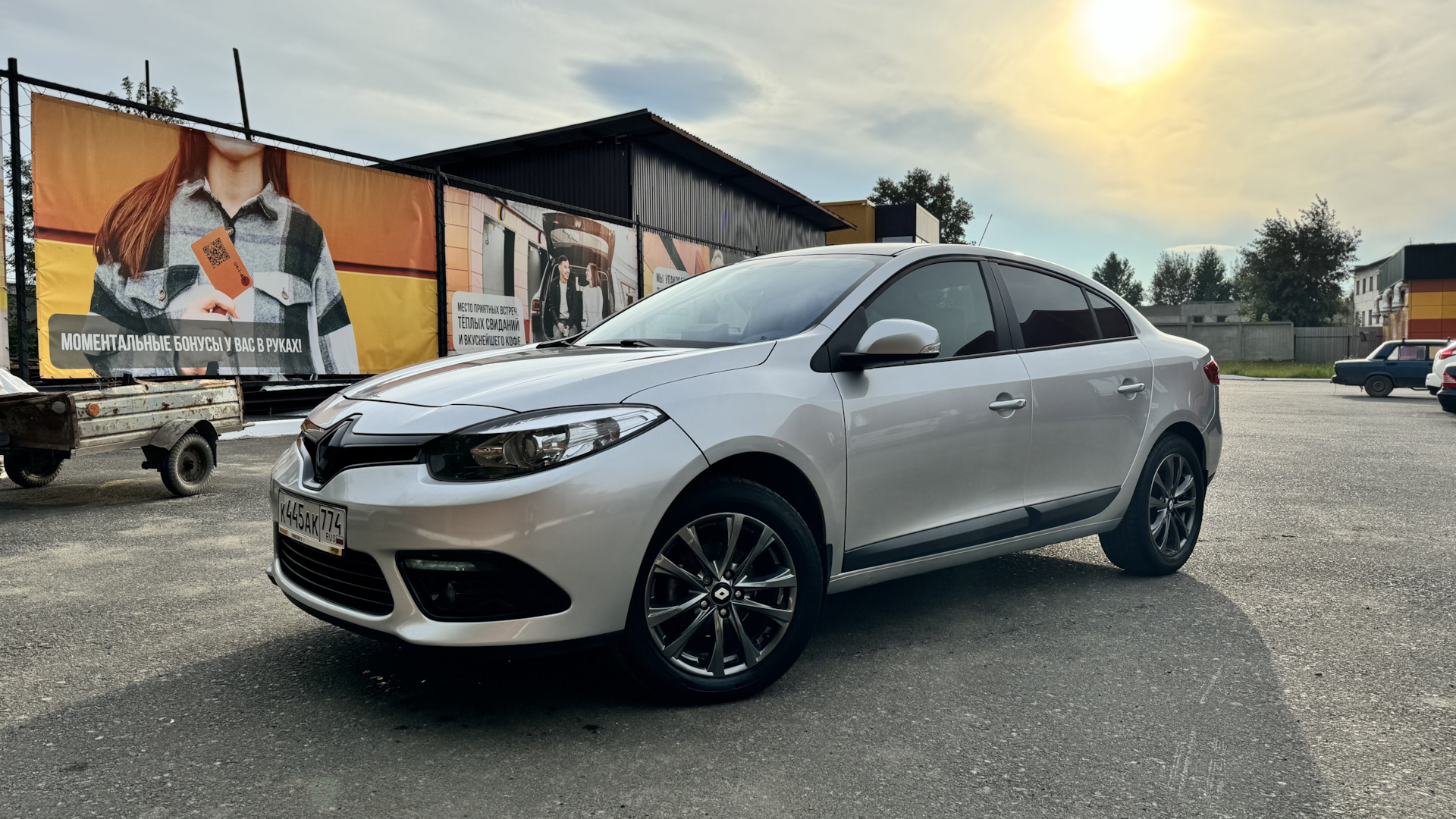 Renault Fluence 1.6 бензиновый 2014 | Gray Flюша﫡 на DRIVE2