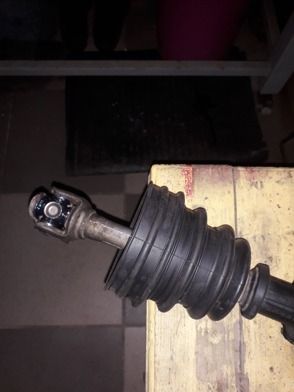 Крестовина в рулевом валу — Audi Q5 (1G), 2 л, 2014 года | поломка | DRIVE2