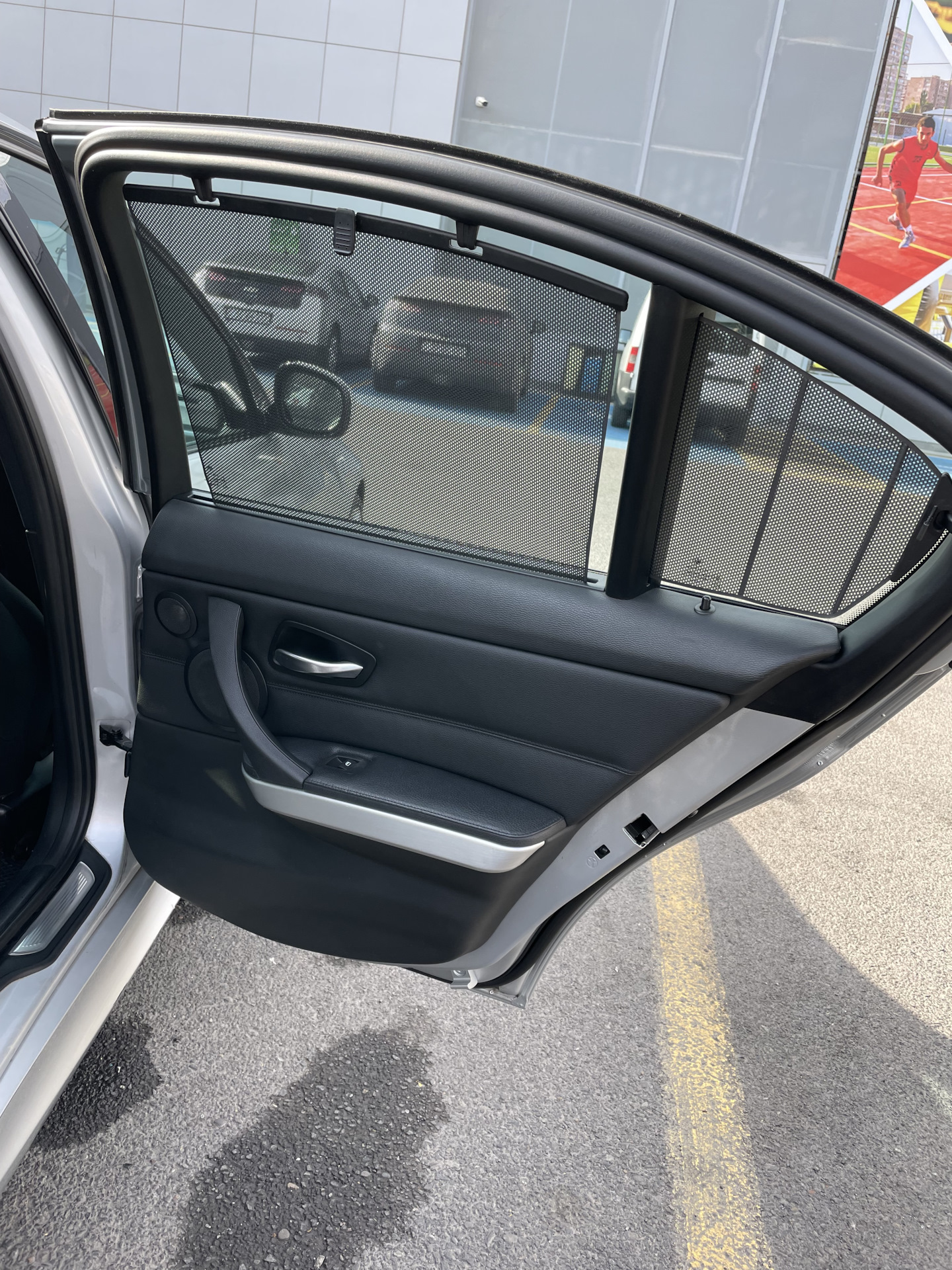 #13. « Солнцезащитные шторы заднего ряда» S417A — BMW 3 series (E90), 3 ...