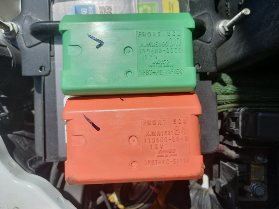 Комплект штатного омывателя фар Часть 1(и скорее всего последняя ...