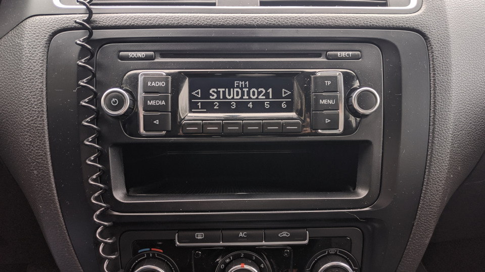 RCD 320, впечатления — Volkswagen Jetta VI, 1,4 л, 2012 года | автозвук ...
