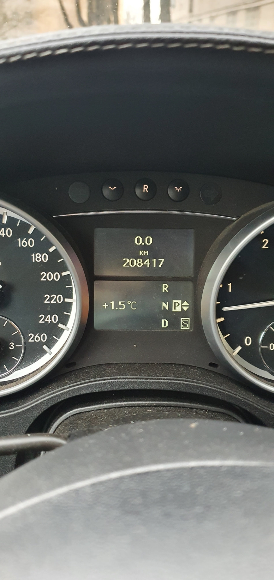 Замена масла двс 0w40 — Mercedes-Benz GL-Class (X164), 3 л, 2011 года ...