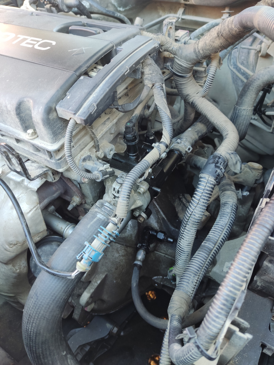 Замена корпуса термостата — Chevrolet Cruze Station Wagon, 1,8 л, 2013 ...