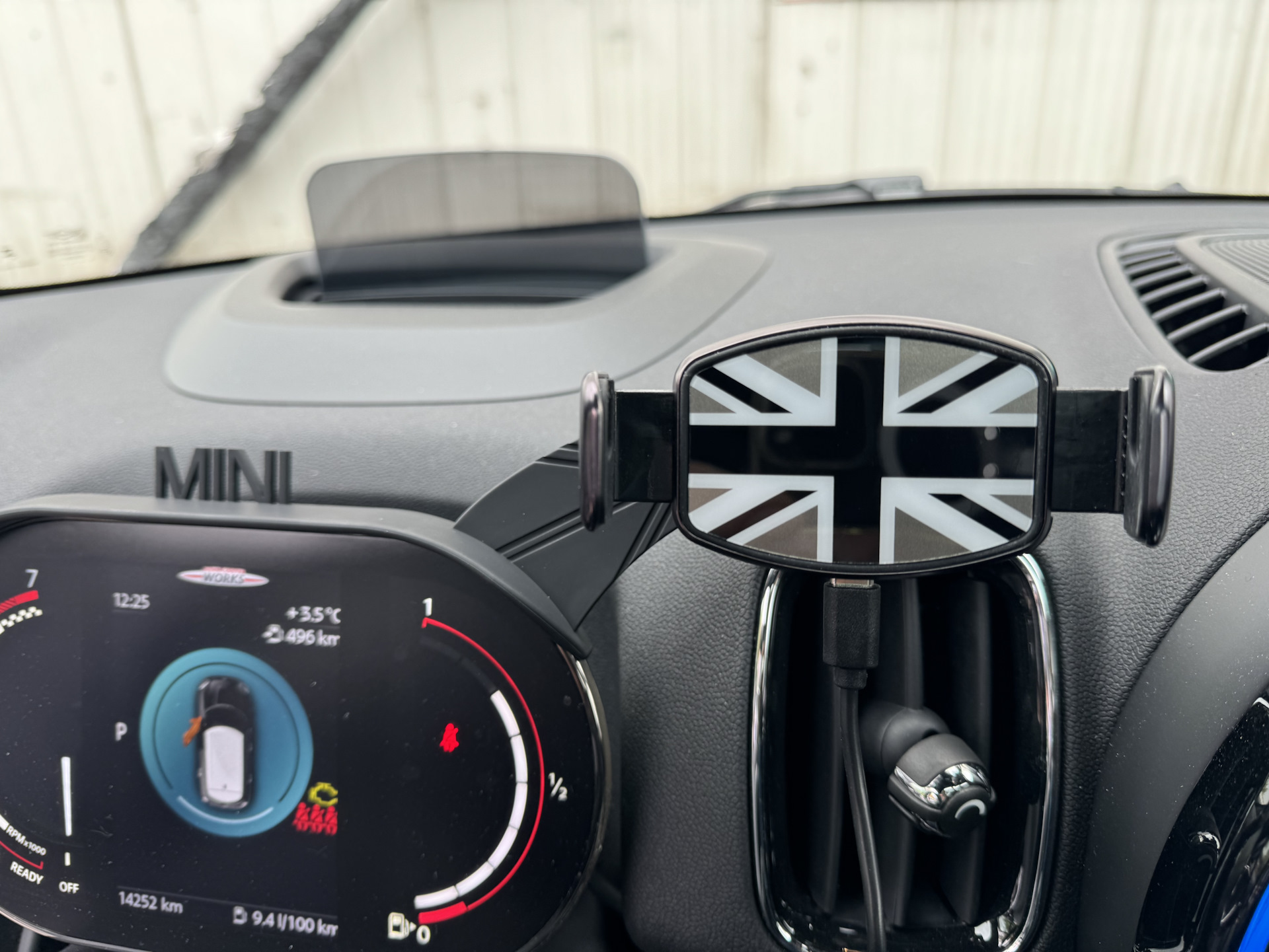 Mini JCW — конструктор LEGO — MINI John Cooper Works Countryman (2G), 2 ...