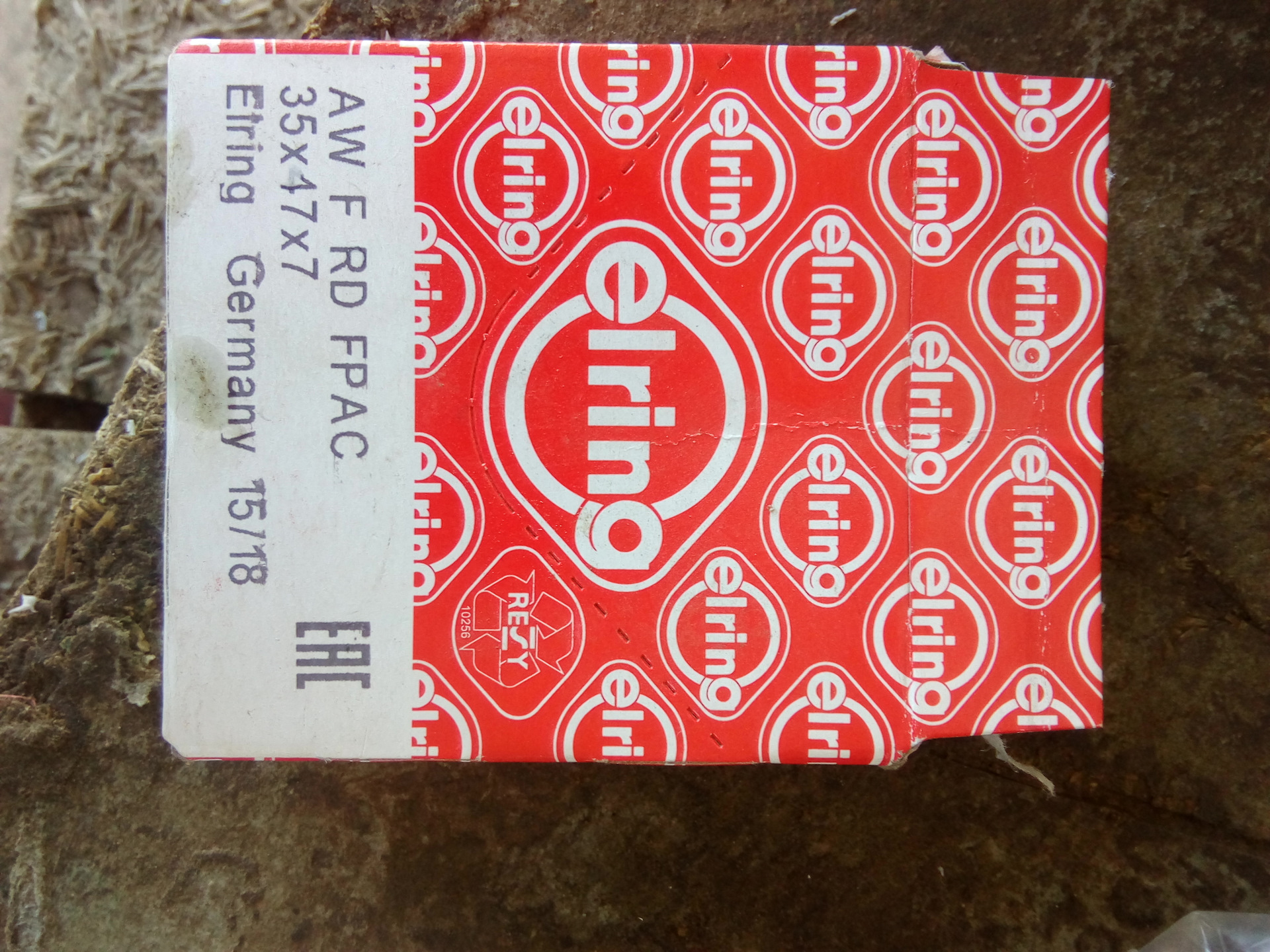 Замена ремней. — Renault Logan (1G), 1,4 л, 2013 года | своими руками ...