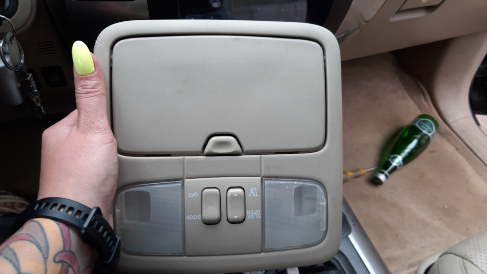 Бардачок для очков — Toyota Land Cruiser Prado 120-series, 3 л, 2004 ...