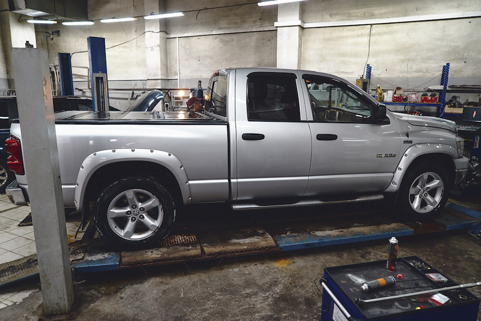 Замена шаровой верхнего рычага Додж Рам — Mopar plus на DRIVE2