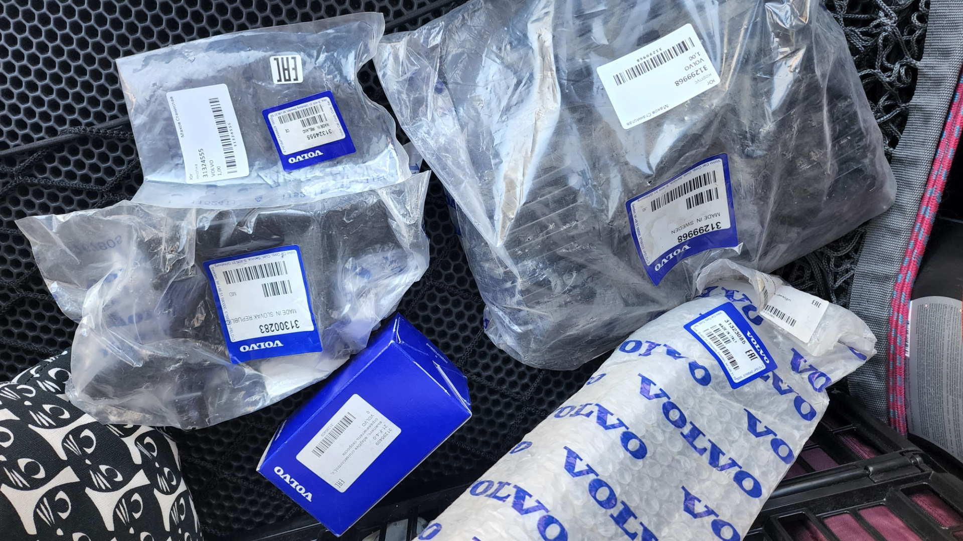 Решетка радиатора и привет адаптив ACC — Volvo XC60 (1G), 2,4 л, 2013 ...