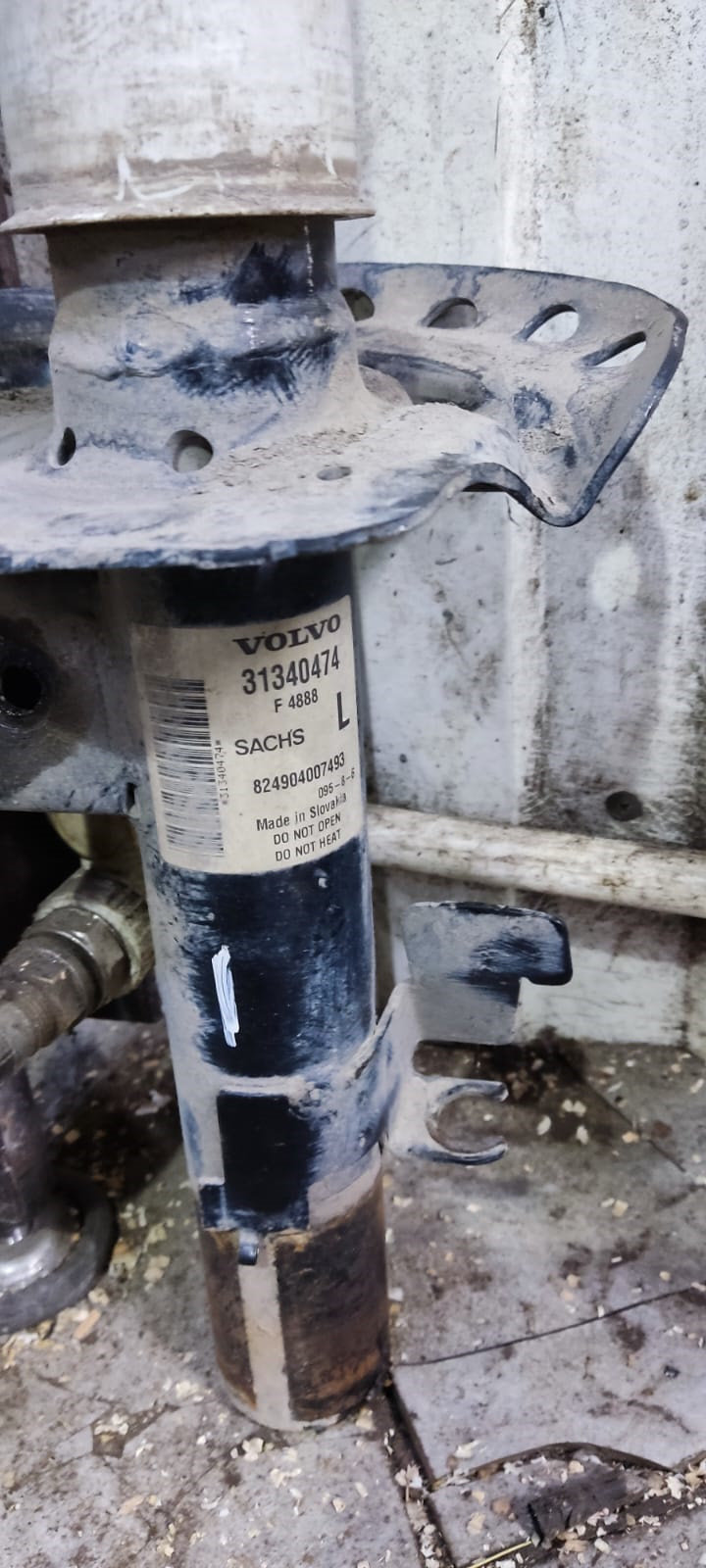 Запись номер №16 Заскрипело-застучало ) — Volvo XC60 (1G), 2,4 л, 2016 ...