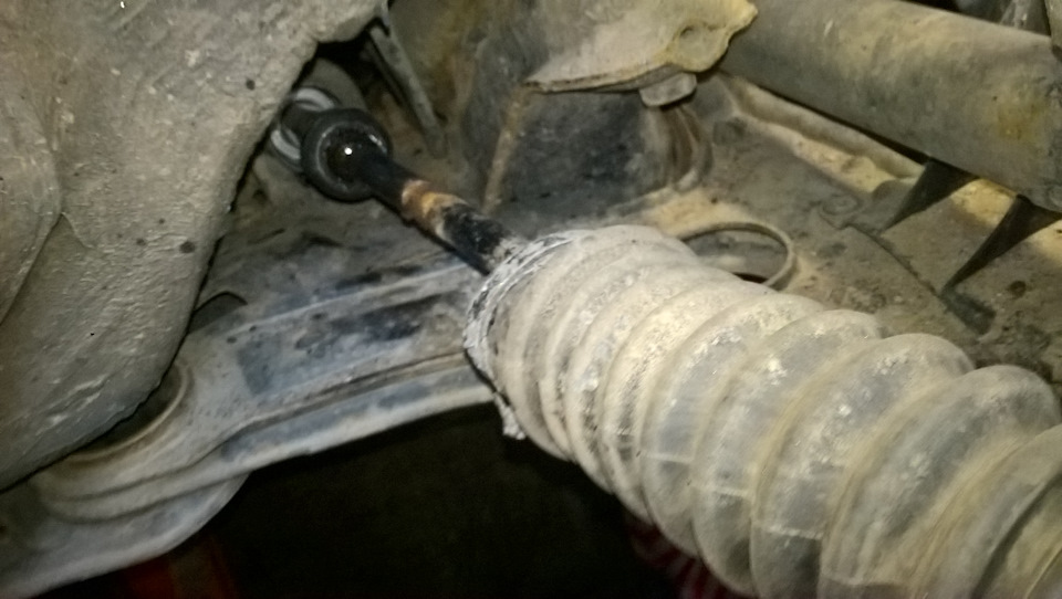 #4. замена рулевых тяг и наконечников. — Volkswagen Golf Mk3, 1,4 л ...