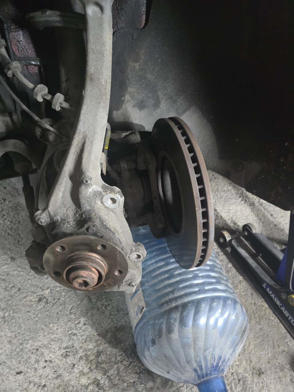 Замена защитного кожуха, ТНВД, толкателя и чуть чуть малярки… — Audi Q5 ...