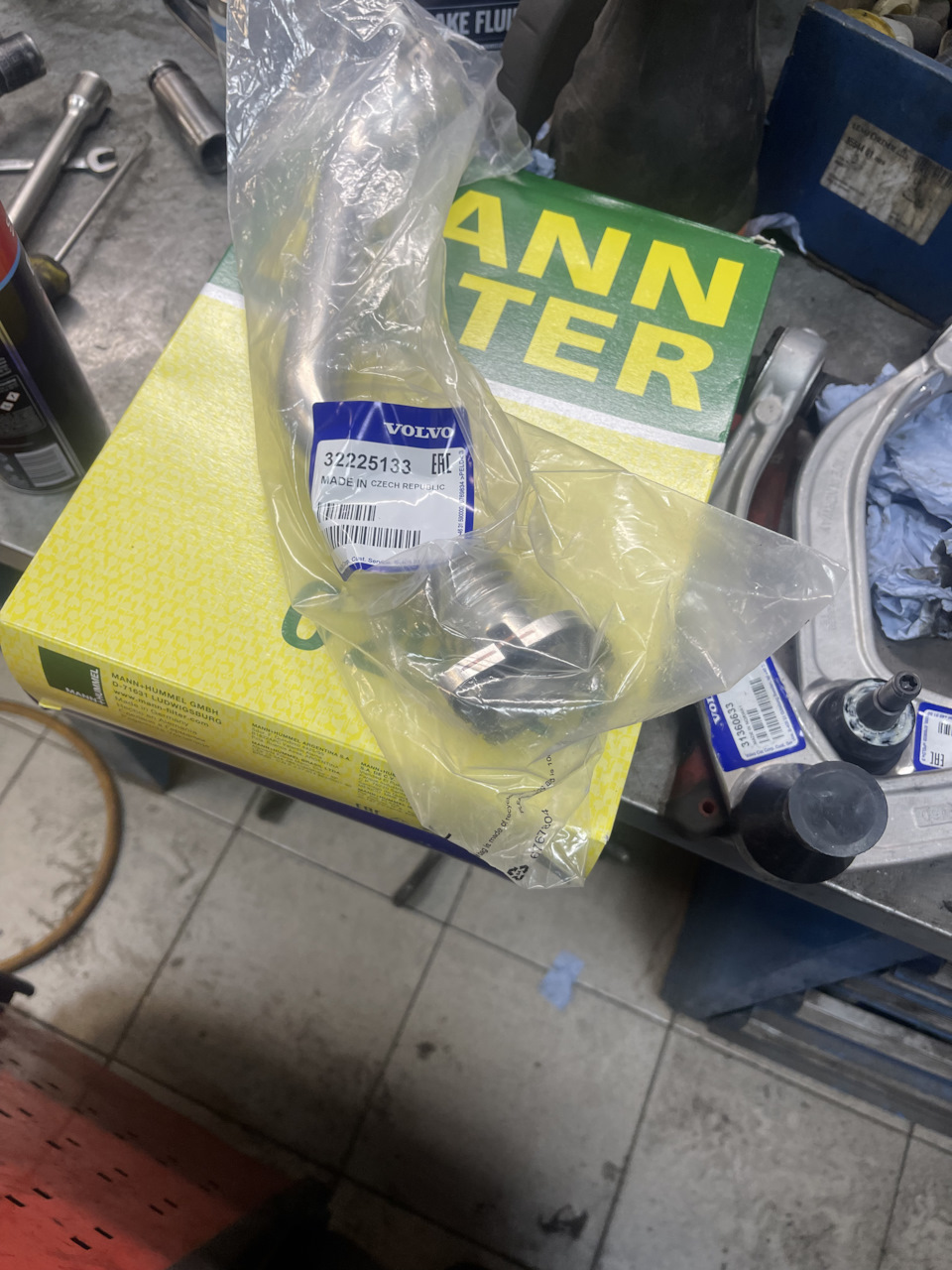 32225133 Трубка EGR Volvo | Запчасти на DRIVE2