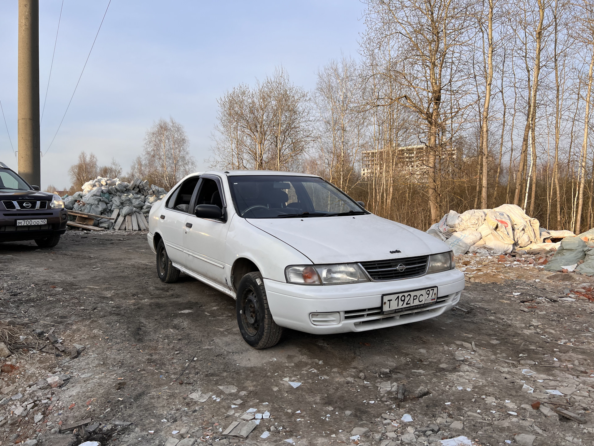 Поиск дверей Nissan Sunny (B14) 1998 — Nissan Sunny (B14), 1,5 л, 1998 ...