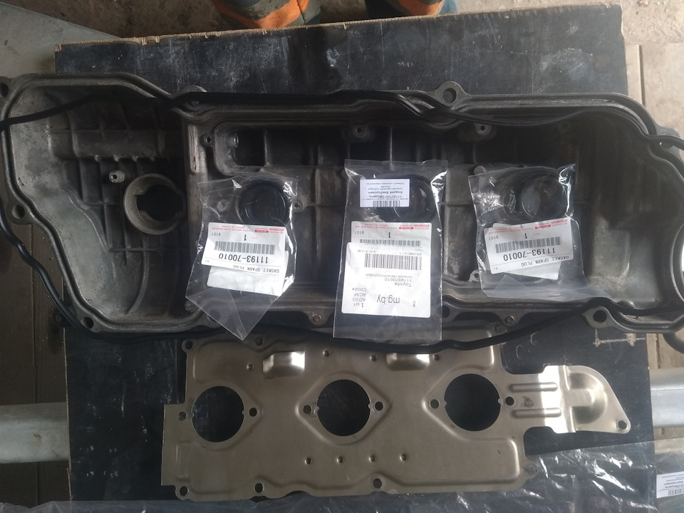 Чистим клаппаные крышки. Часть 2. — Lexus RX (1G), 3 л, 1999 года ...