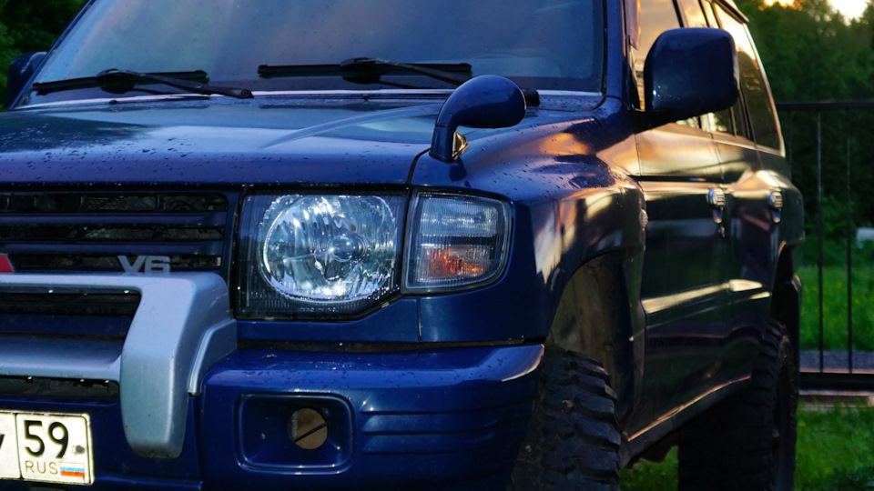 Двери задние и капот на Паджеро 2 дорестайл продам. — Mitsubishi Pajero ...