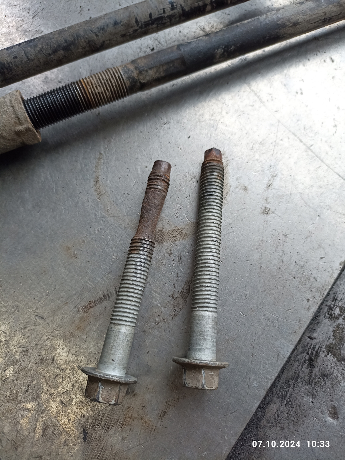 Заехал проверить рулевую рейку. — Ford Tourneo/Transit Custom, 2,2 л ...