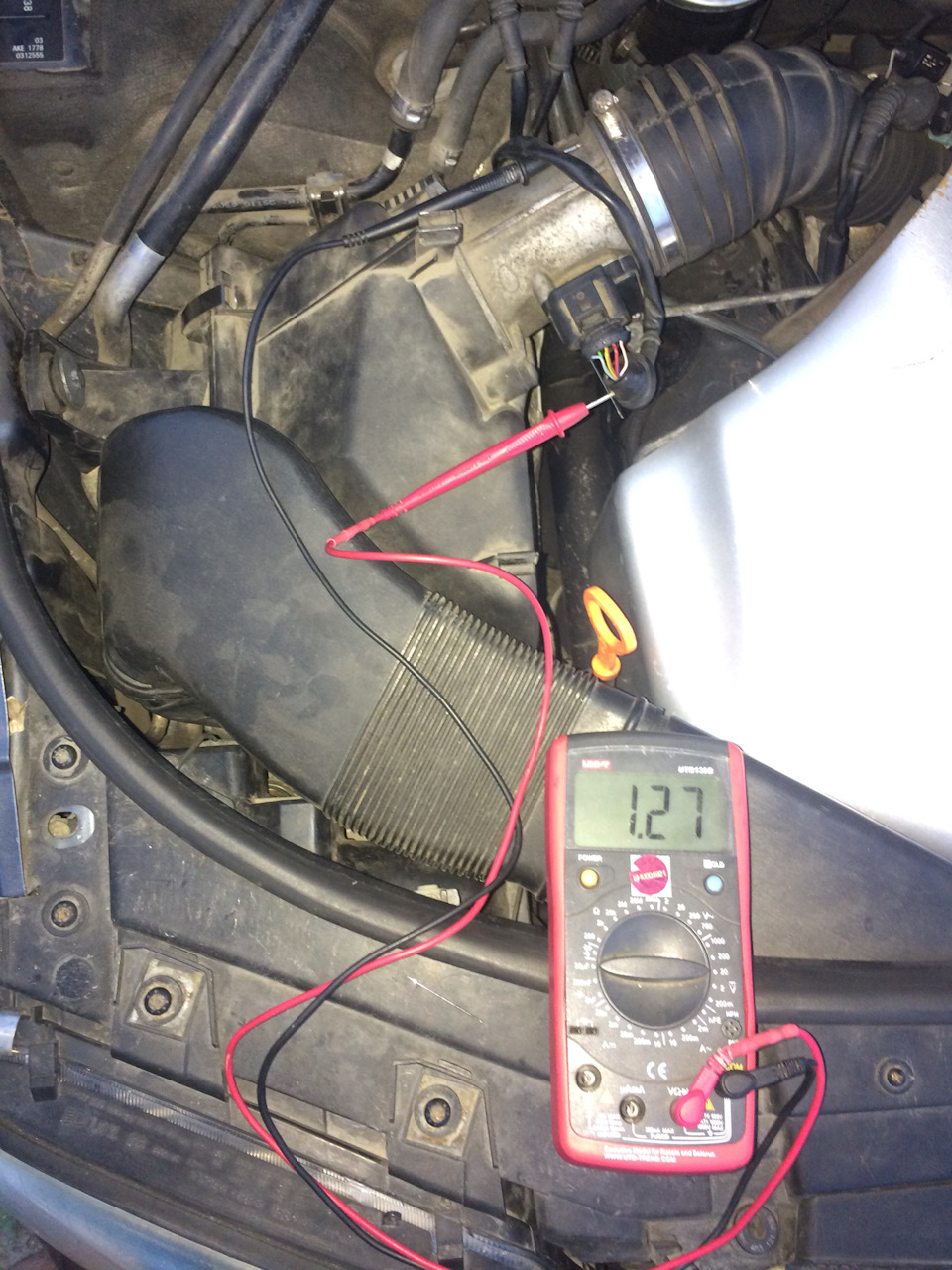 Расходомер Hitachi — Audi A6 (C5), 2,5 л, 2002 года | своими руками ...