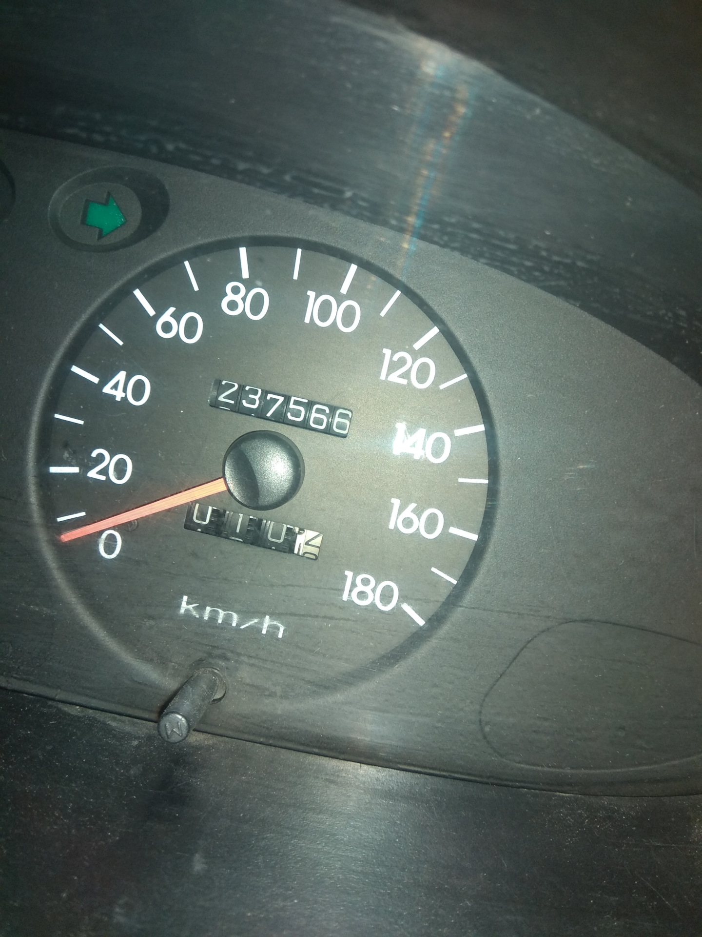 Первая смена масла во время обкатки — Hyundai H-1 (1G), 2,5 л, 1999 ...