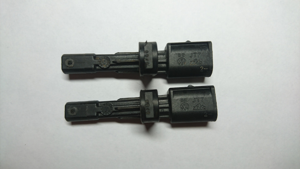 WHT003864 Датчик числа оборотов VAG | Запчасти на DRIVE2