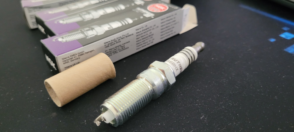 Свеча зажигания NGK RUTHENIUM HX LTR6BHX 90495 на Chevrolet Malibu (9G ...