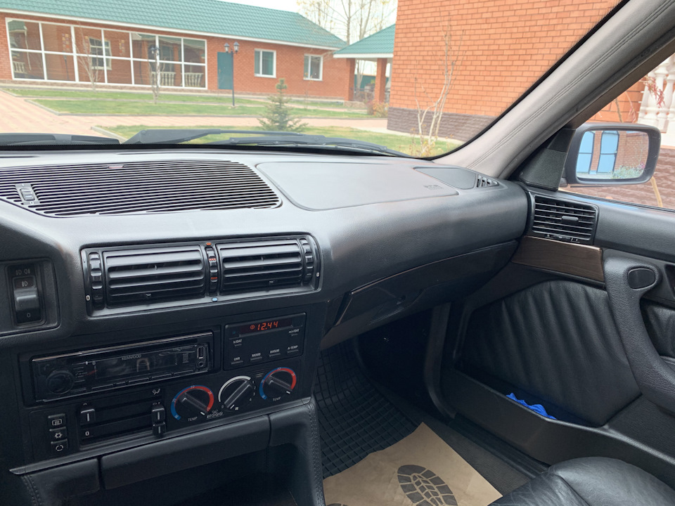 40342BR02A Крышка ступицы колеса Nissan BLACK NISSAN INFINITI ...