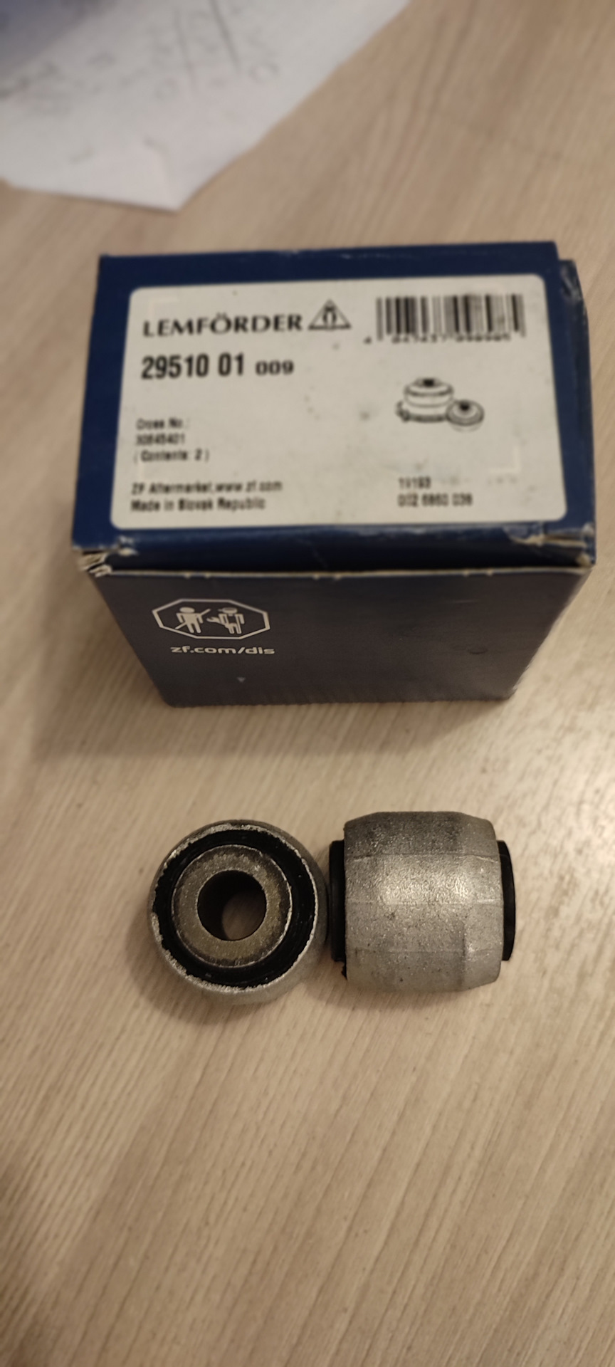 2951001 Сайлентблок рычага подвески LEMFORDER | Запчасти на DRIVE2