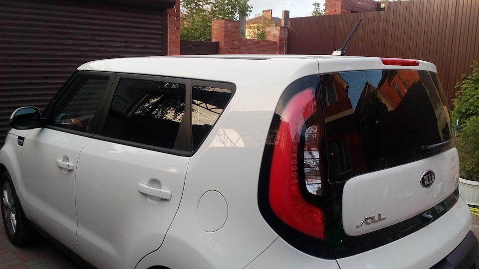 Тонировка — KIA Soul (2G), 1,6 л, 2016 года | тюнинг | DRIVE2