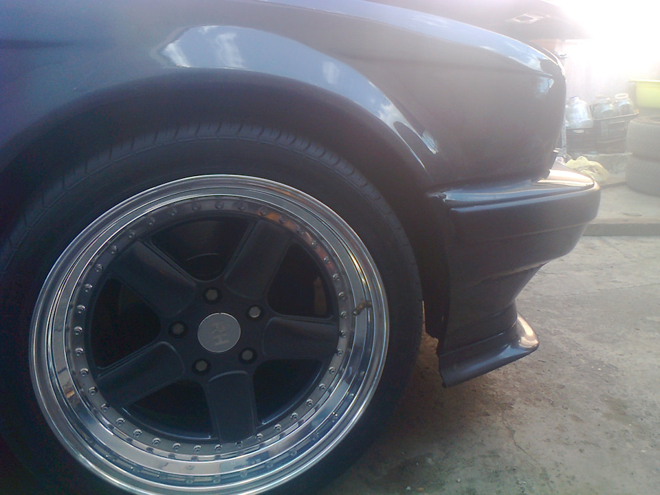 Установка RH после перекраса на новой резине. — BMW 5 series (E34), 2,5 ...