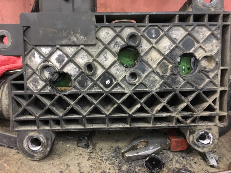 Стояночный тормоз авенсис 3 часть 1 — Toyota Avensis III, 2009 года ...