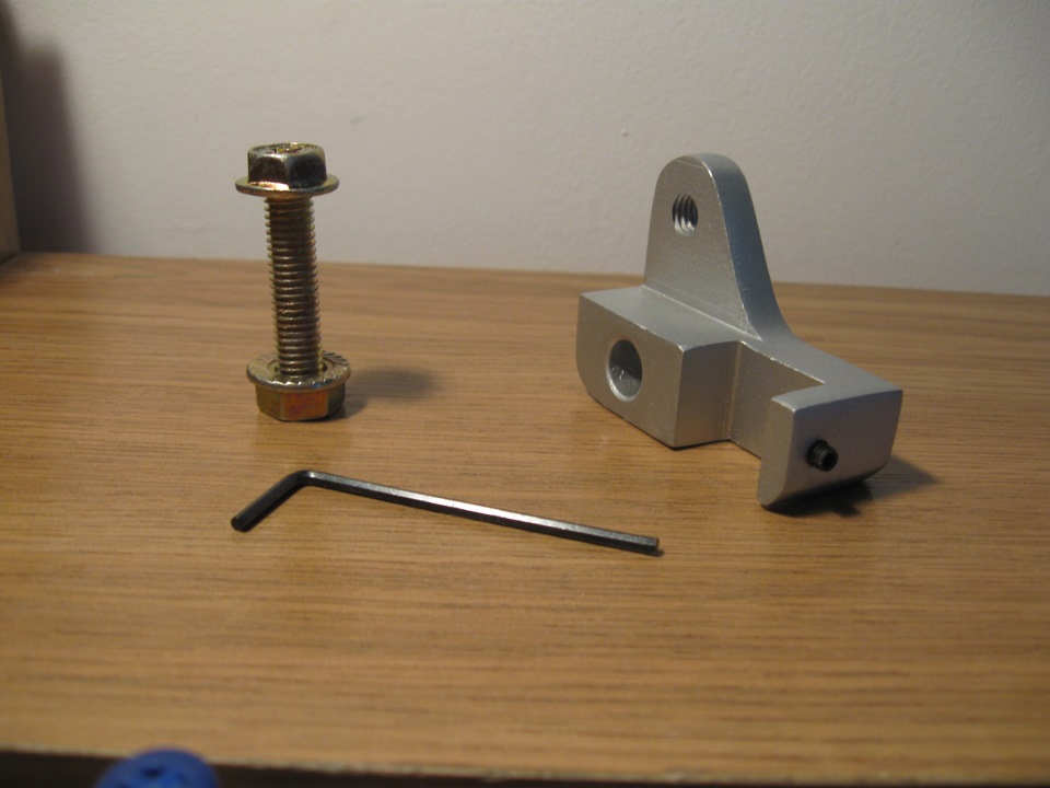 Short shifter adaptor Weapon R. — Honda Prelude (BB5/BB6/BB7/BB8/BB9 ...