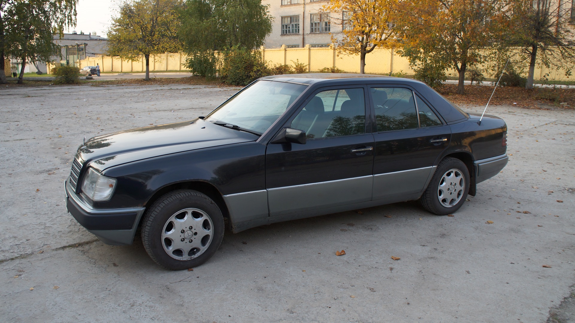 Mercedes-Benz E-class (W124) 2.5 бензиновый 1995 | 2.5D(OM605) на DRIVE2