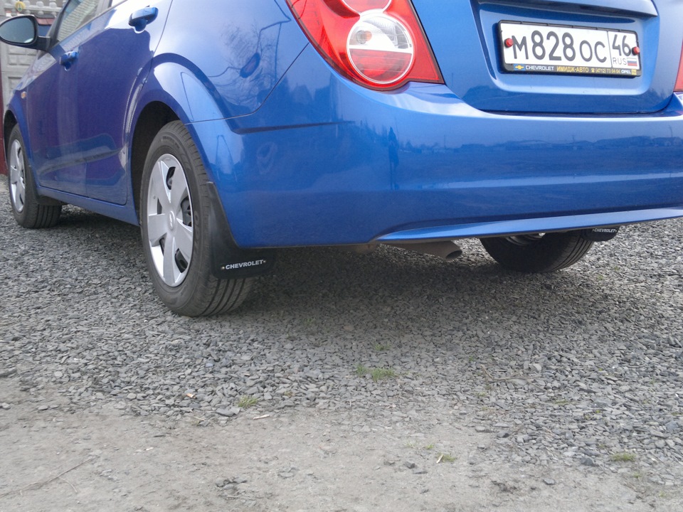 Универсальные брызговики — Chevrolet Aveo Sedan (2G), 1,6 л, 2012 года ...