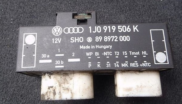 Skoda Octavia 1.6 4-й цилиндр AKL — Skoda Octavia A4 Mk1, 1,6 л, 2001 ...