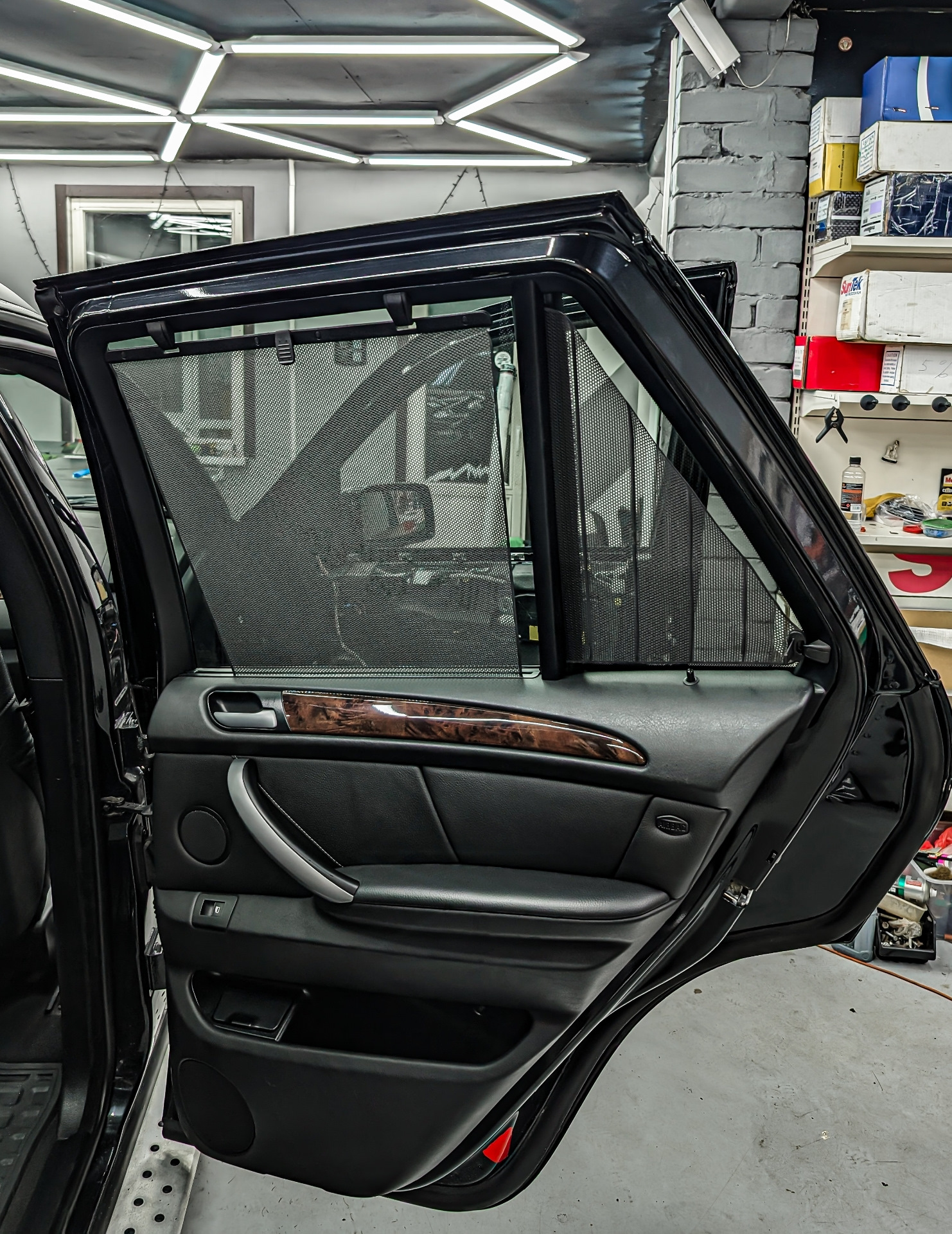 #184. S417A Солнецезащитная штора. Готово👌 — BMW X5 (E53), 3 л, 2005 ...