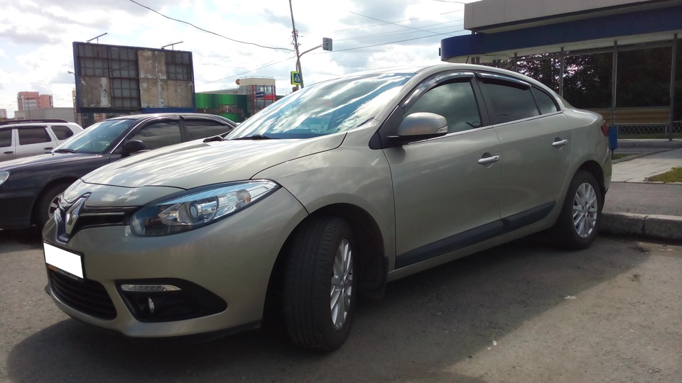Renault Fluence 1.6 бензиновый 2014 | Базальтовая скульптура на DRIVE2
