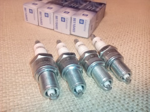 96110493 Свеча зажигания GM | Запчасти на DRIVE2