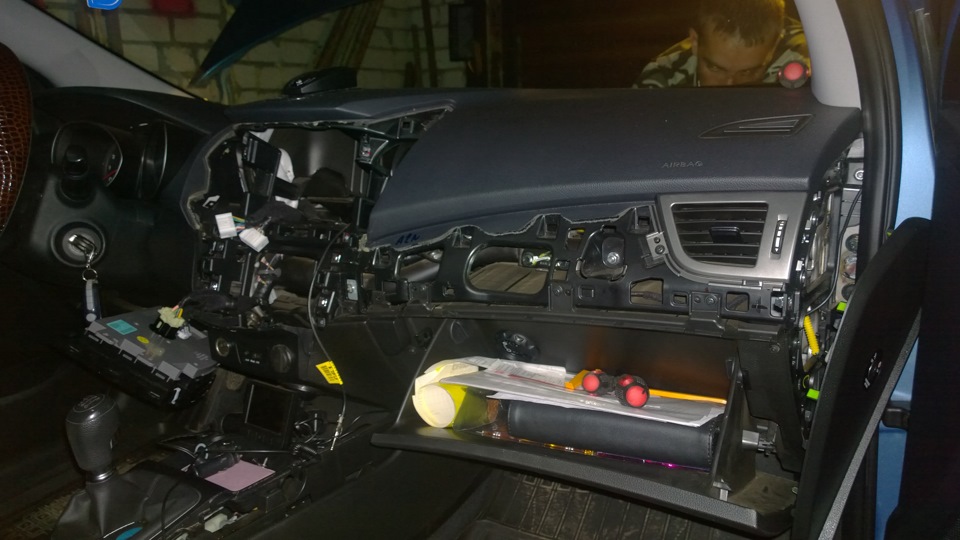 Kicx сабвуфер — Hyundai i30 (2G), 1,4 л, 2013 года | автозвук | DRIVE2