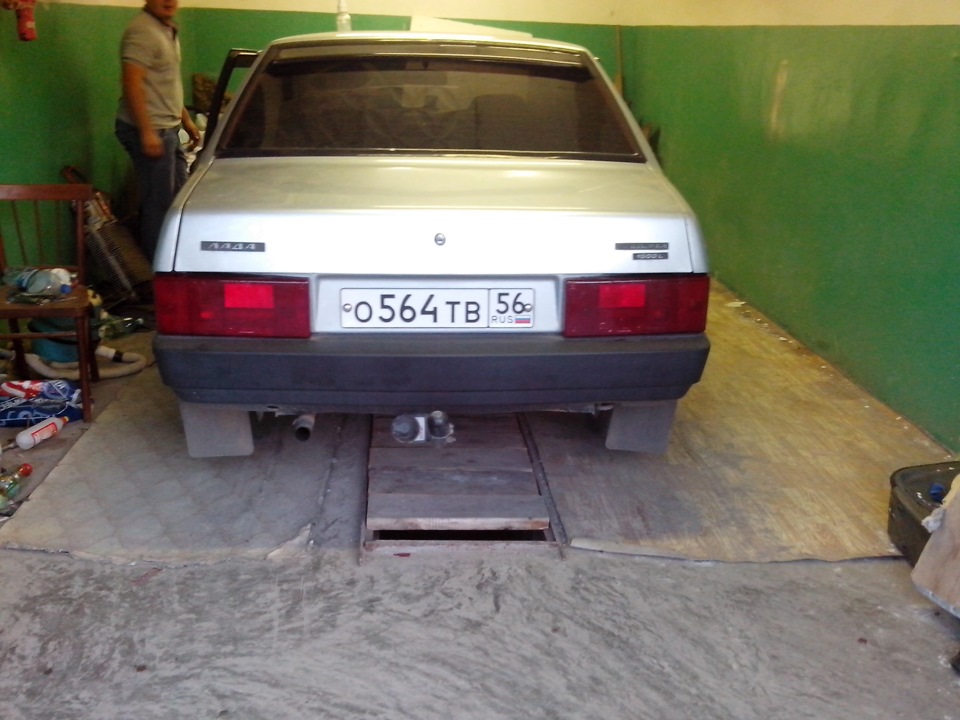 задние фары в пленку — Lada 21099, 1,5 л, 1997 года | стайлинг | DRIVE2