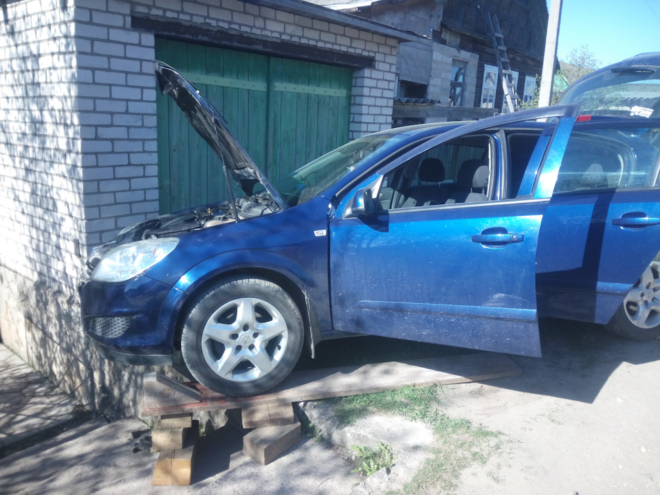 Замена масла Mannol Elite 5W40 с промывкой — Opel Astra H, 1,3 л, 2007 ...