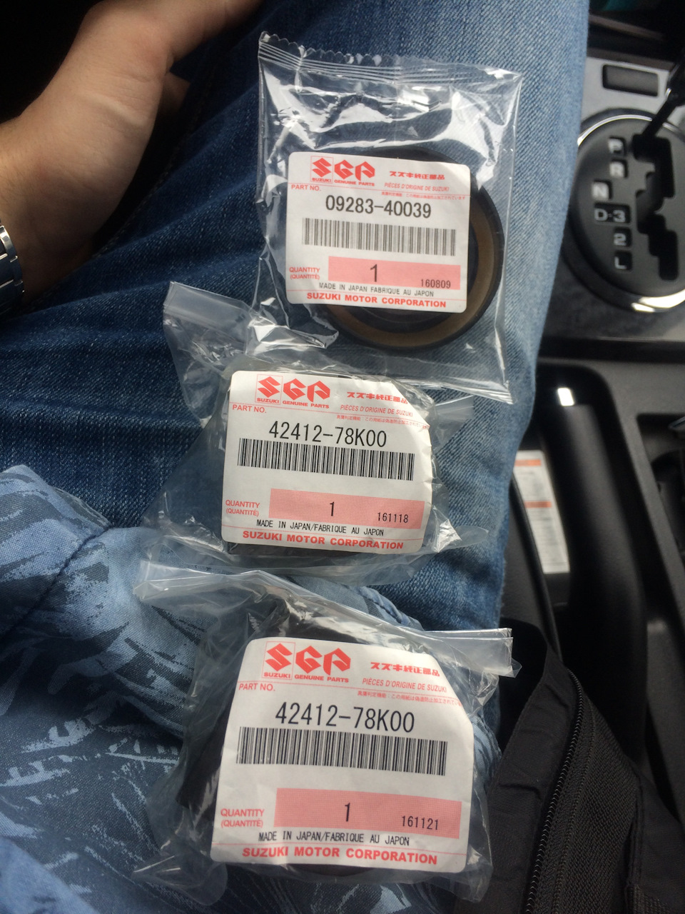 Замена втулок стабилизатора 2 — Suzuki Grand Vitara (2G), 2,4 л, 2010 ...