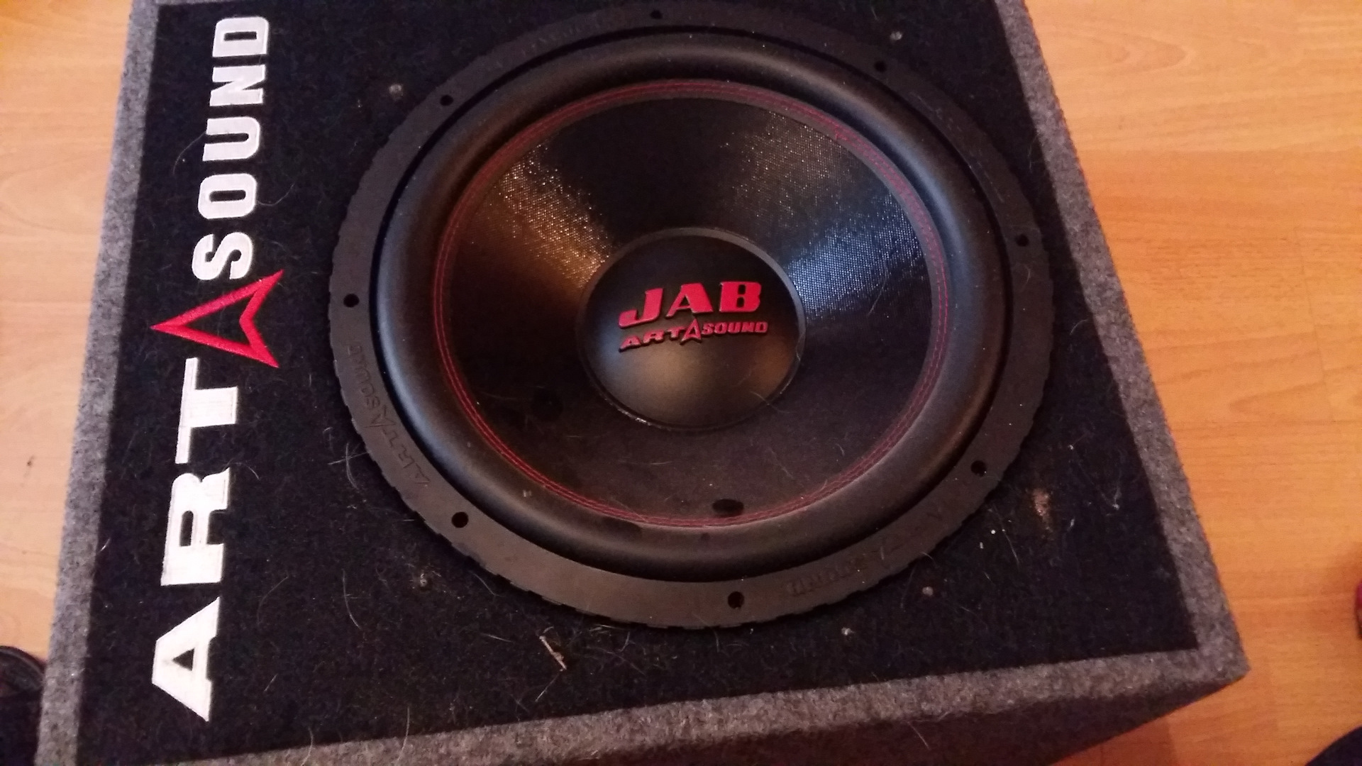 Саб Пуле в багажник) — Volkswagen Golf Mk4, 1,6 л, 2001 года | автозвук | DRIVE2