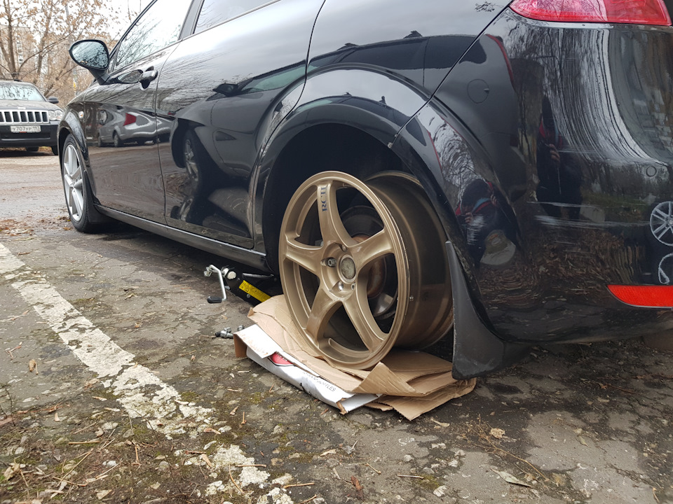 [Диски] Advan Racing RC2 — SEAT Leon FR (Mk2), 2 л, 2011 года ...