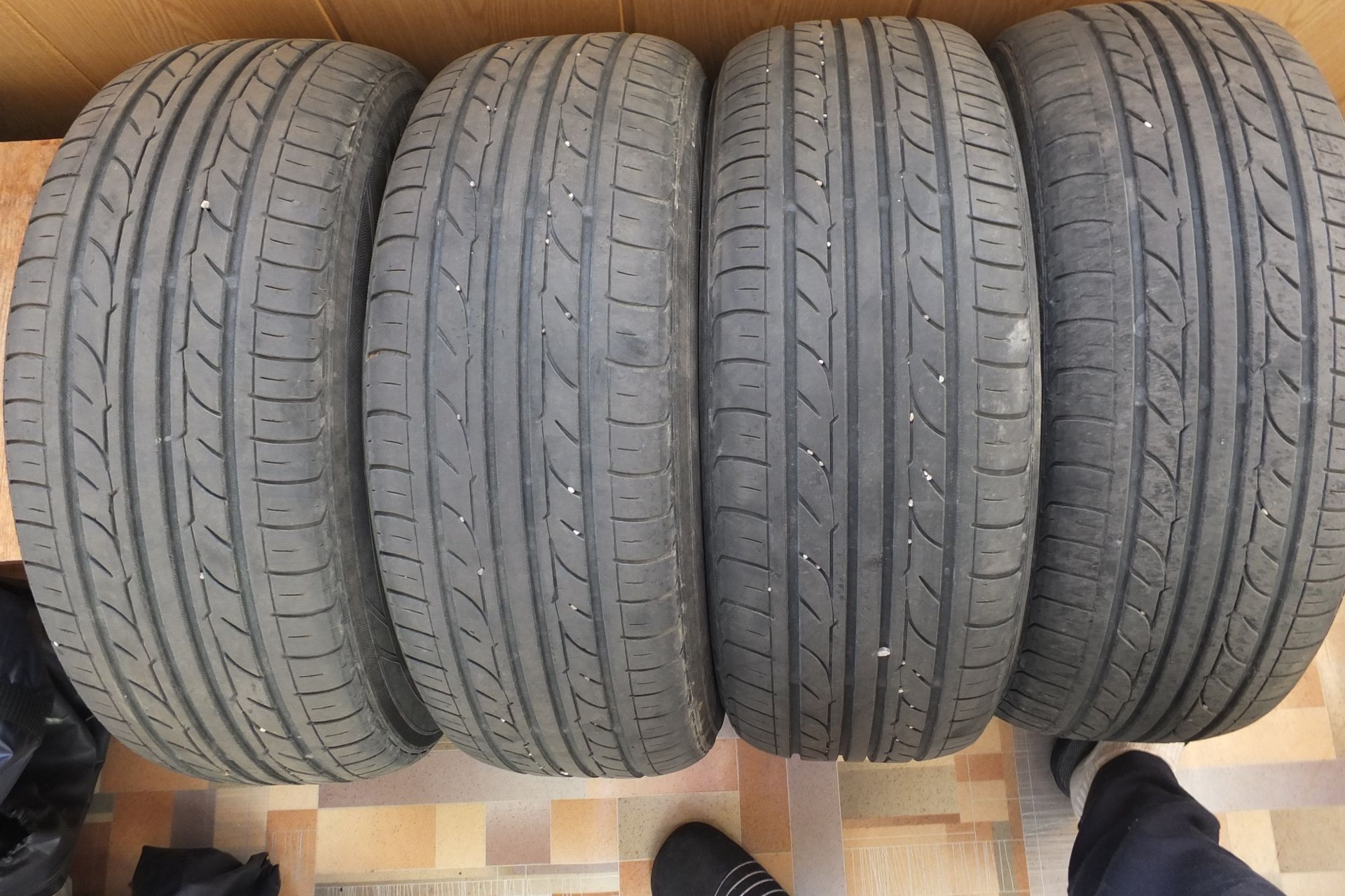 Hankook Optimo ME02 205/65/15 K424 94H — Toyota Corolla Fielder (E120), 1,8 л, 2002 года | шины ...