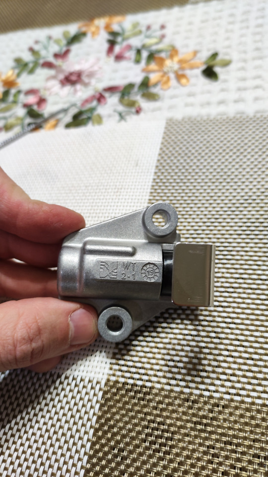 244102E300 Башмак натяжителя цепи грм KIA HYUNDAI | Запчасти на DRIVE2