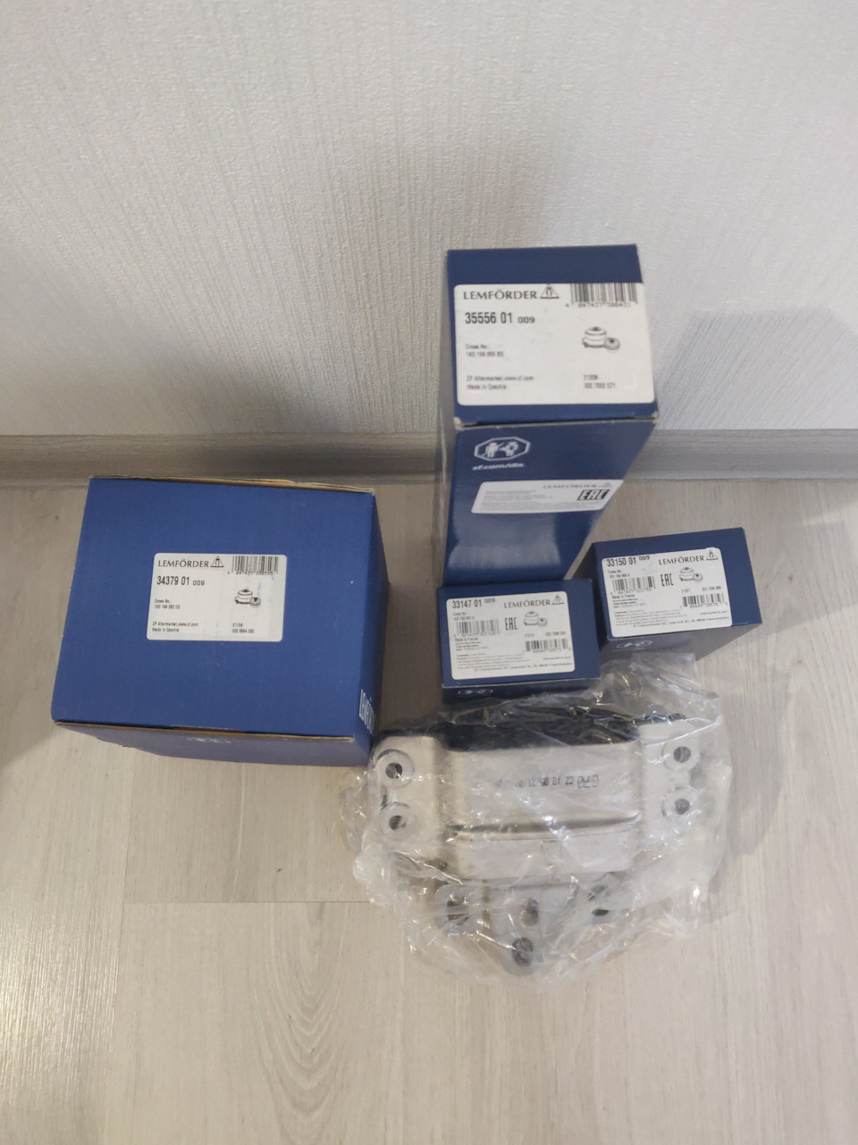 3555601 Опора двигателя LEMFORDER | Запчасти на DRIVE2