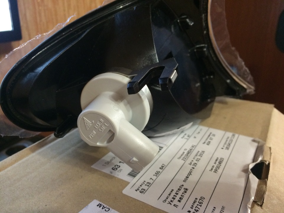 63137165847 Указатель поворота Л желтый BMW | Запчасти на DRIVE2