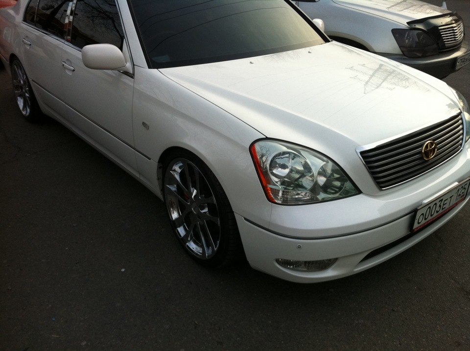 Наклеил ВСЕ! — Toyota Celsior (30), 4,3 л, 2002 года | тюнинг | DRIVE2