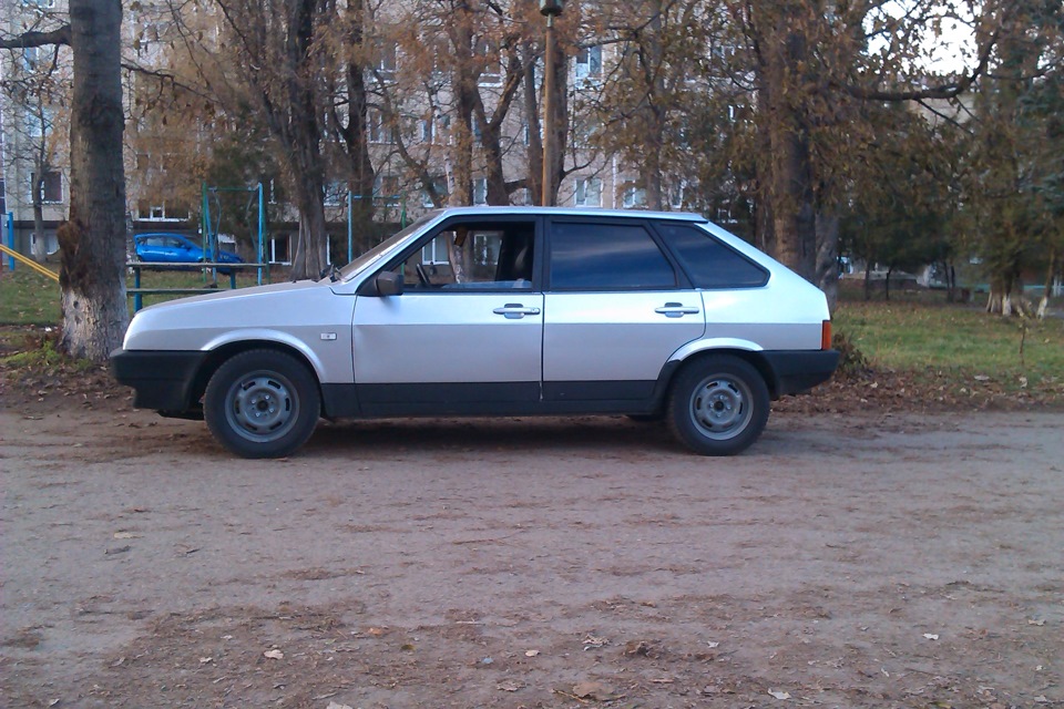 Анти-черная полоса! — Lada 21093i, 1,5 л, 2004 года | стайлинг | DRIVE2