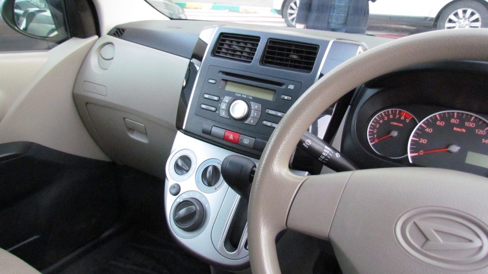 Тот самый любимый всеми треск — Daihatsu Mira (L275/L285), 0,7 л, 2009 года | наблюдение | DRIVE2